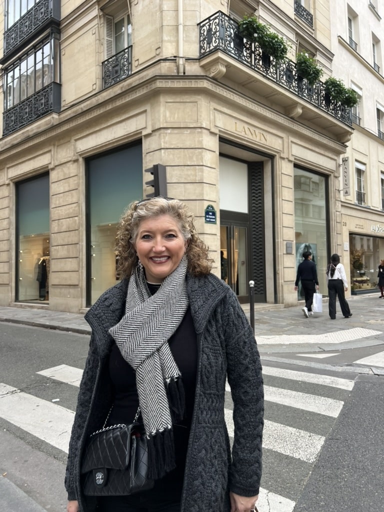 Chic in the City: The Ultimate Luxury Shopping Spree in Paris | Proximity